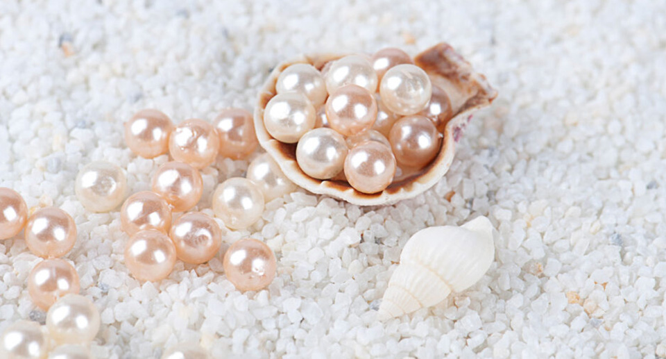 Bijuterii din perle naturale (perle salbatice vs perle de cultura)